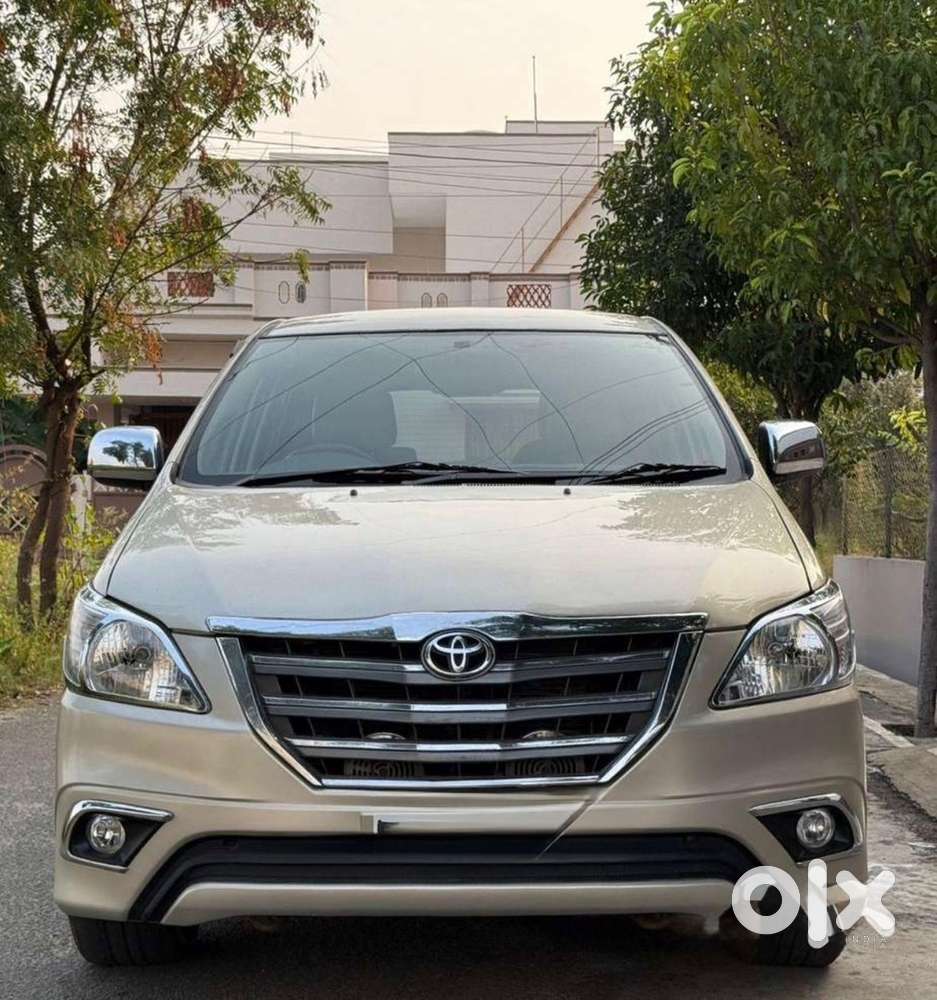 Toyota Innova 2016 Diesel 158000 Km Driven - Cars - 1824914193