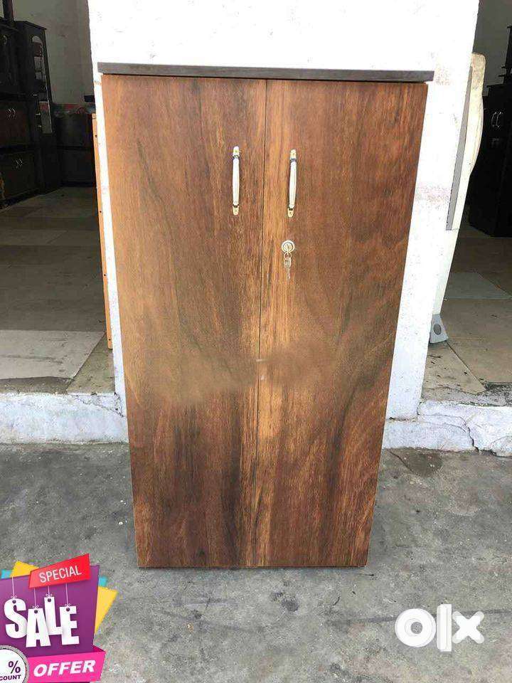Wardrobe / Wooden Bero / Cupboard @ Kodambakkam 255 - Beds & Wardrobes ...