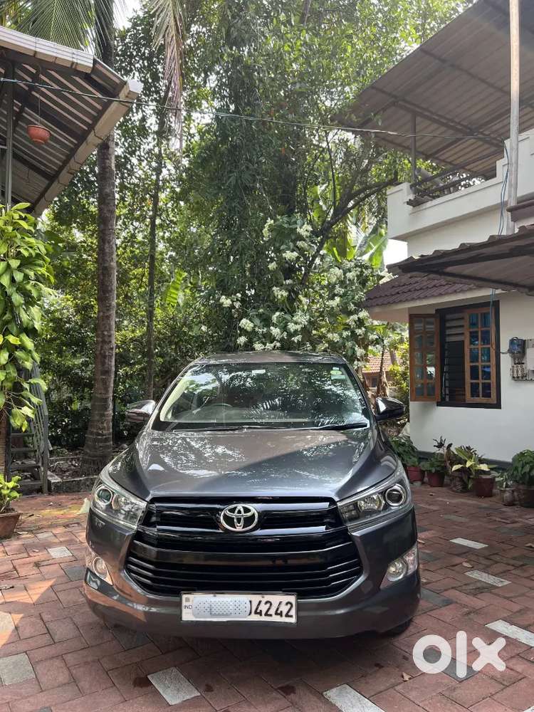 Toyota Innova Crysta 2018 Diesel 63000 Km Driven - Cars - 1805500643