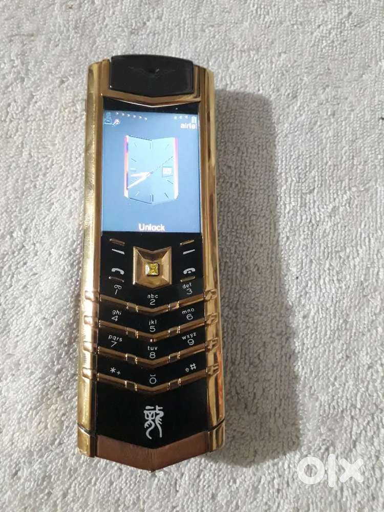 Vertu (UK) Gold Signature Dragon - Mobile Phones - 1797585480