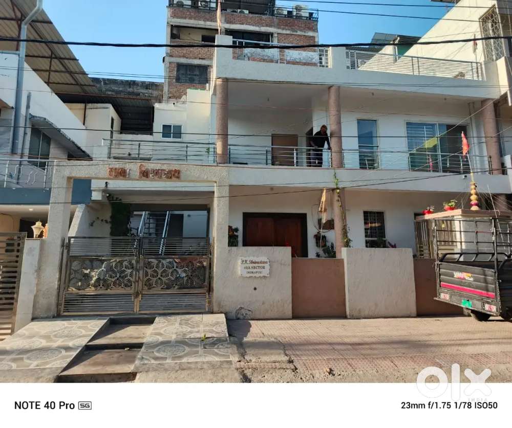 1 hall 4 bedroom 1 servant room 3 toilet than 1 kitchen - For Sale ...