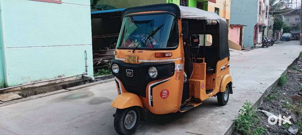 Bajaj Compact Auto CNG - Commercial & Other Vehicles - 1800500601
