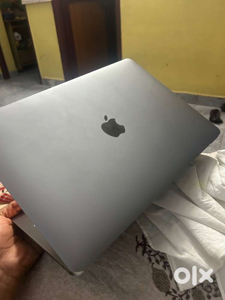 Mack book air light use - Computers & Laptops - 1802405098