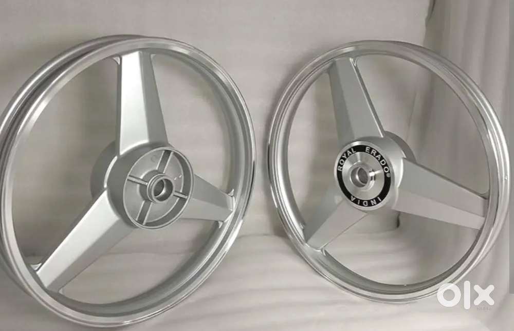 Splendor plus alloys wheels brand new condition only 3 months old ...