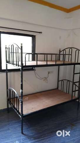 Bed Buy Sell Used Furniture in Mapusa OLX