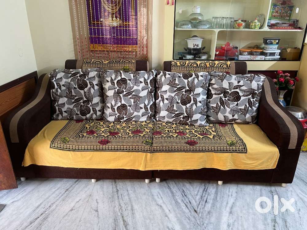 Olx sofa set old store
