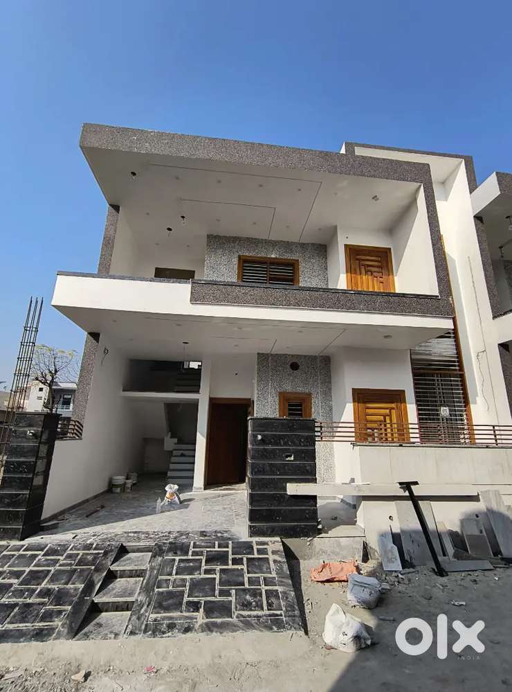 143 Gaj House- Front 30 ft by 43 Back - For Sale: Houses & Apartments ...
