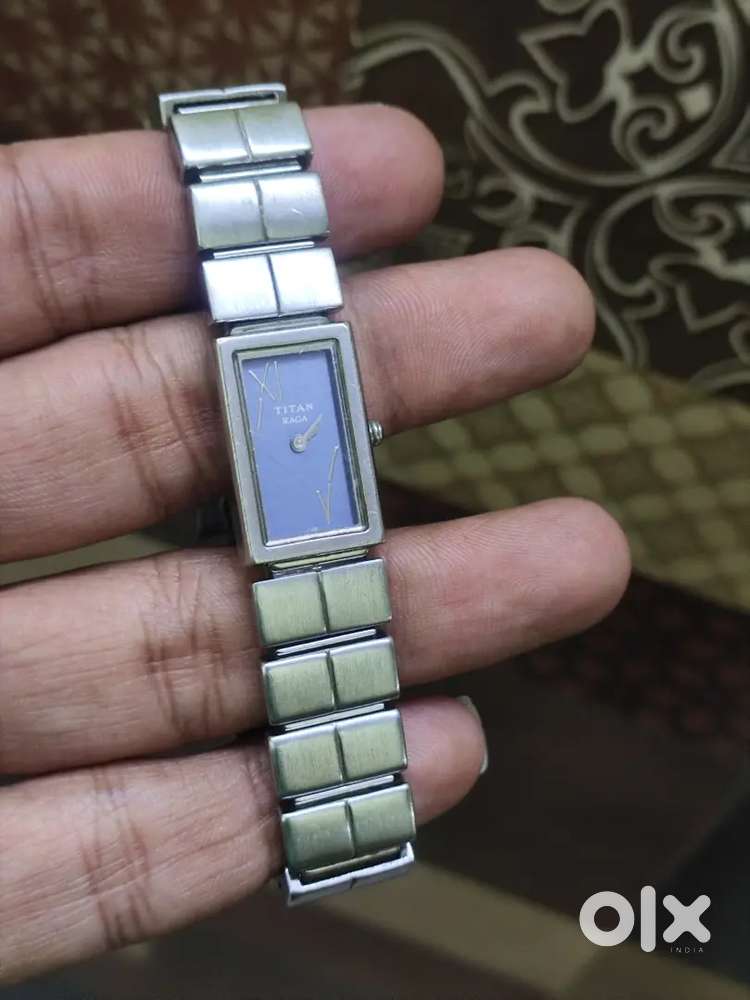 TITAN RAGA Quartz Analog watch for women - Women - 1797976138