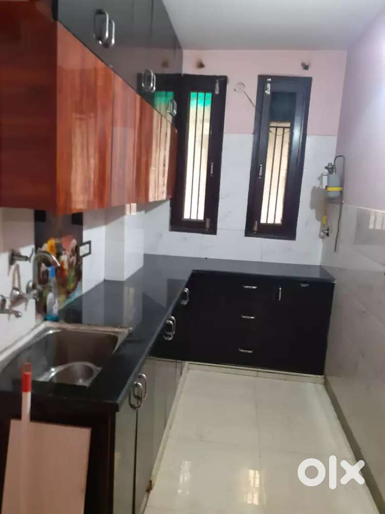 100 gaj 2 bhk upper floor with car parking nawada metro 13000 rs - For ...