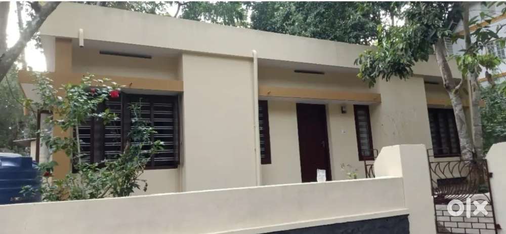 HOUSE FOR RENT @ PALA - For Rent: Houses & Apartments - 1814708776