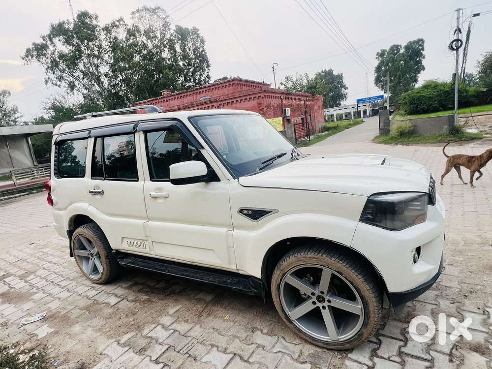 Mahindra Scorpio S6 Plus 8 Seater, 2015, Diesel - Cars - 1814635612