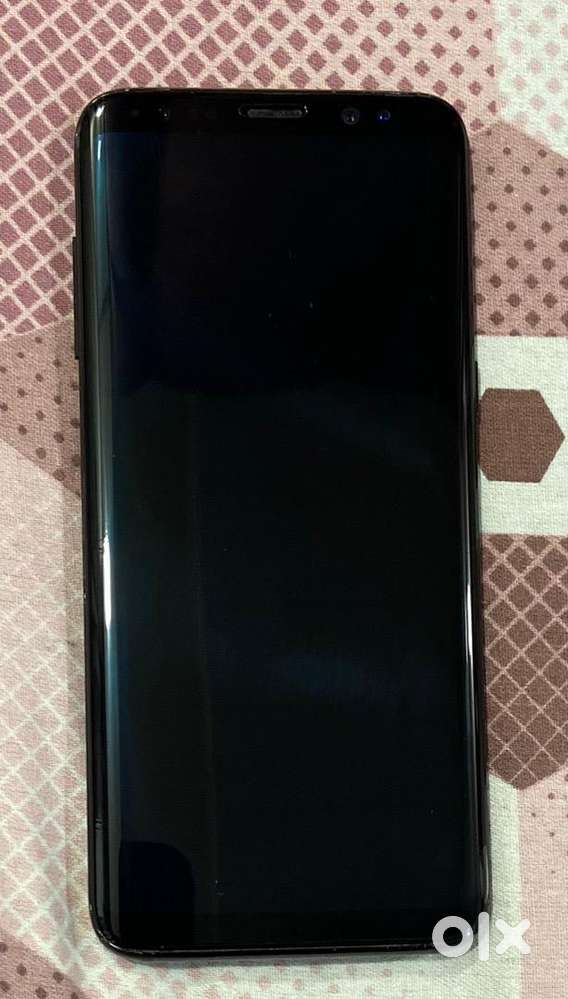 Samsung Galaxy S8 in good condition - Mobile Phones - 1738804255