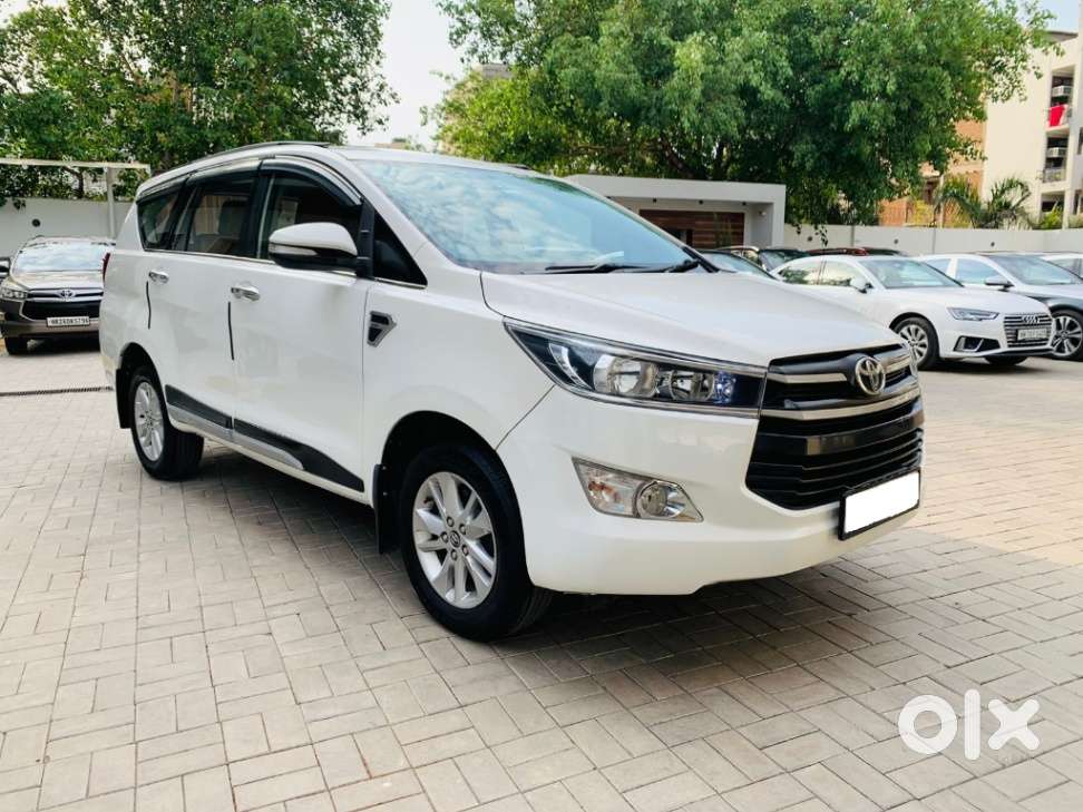 Toyota Innova Crysta 2.8 GX AT 7 STR, 2017, Diesel - Cars - 1806849664