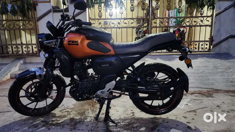 Showroom serviced bike at low price - Motorcycles - 1814494250
