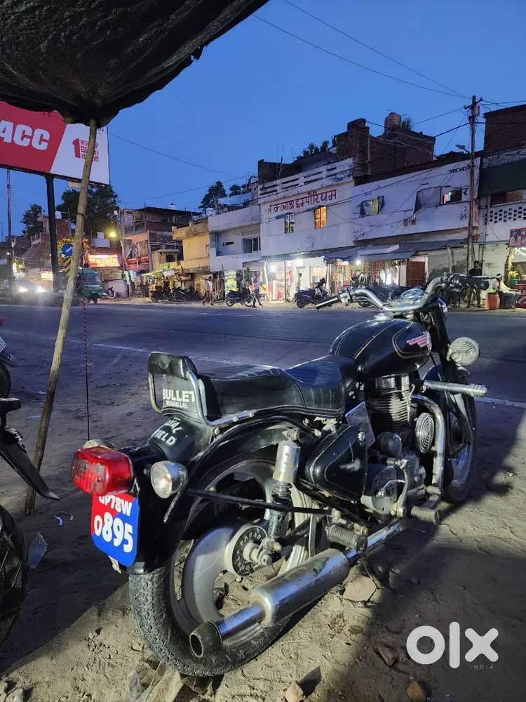 Old model vintage bullet - Motorcycles - 1815914173