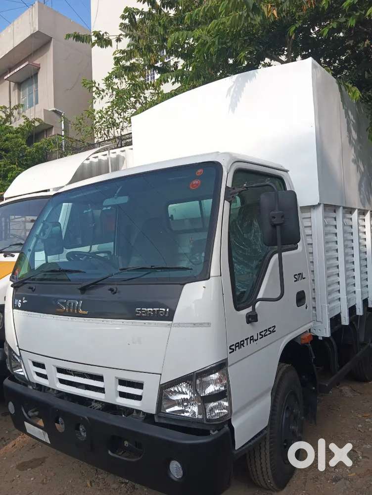 Single owner, brand new vehicle - Commercial & Other Vehicles - 1795616717