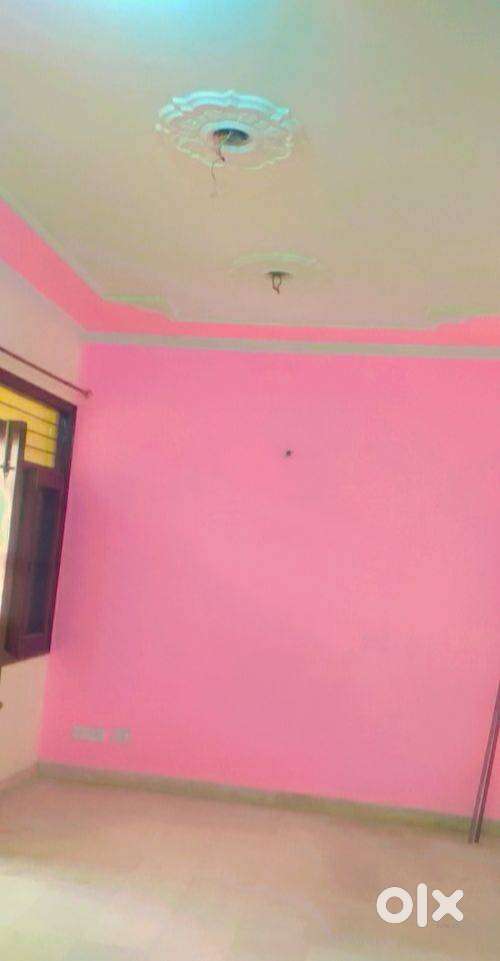 TOLET 2 Room with hall in Prime location - For Rent: Houses ...