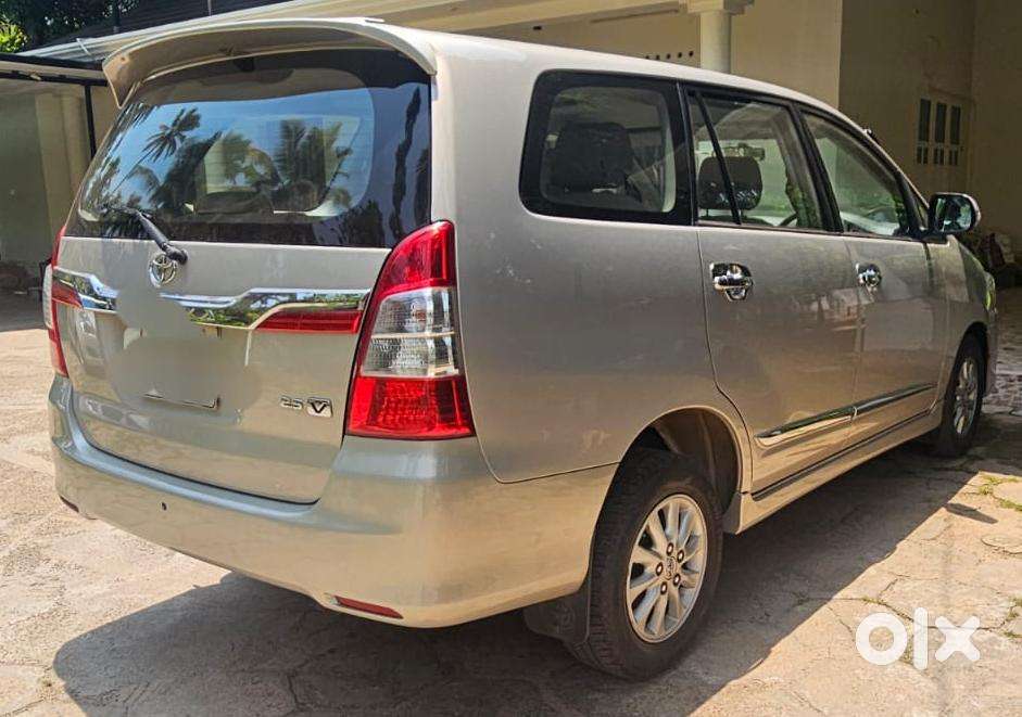 Toyota Innova, 2014, Diesel - Cars - 1807162761