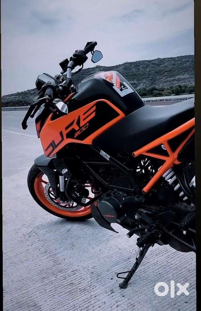 Olx duke 200 store