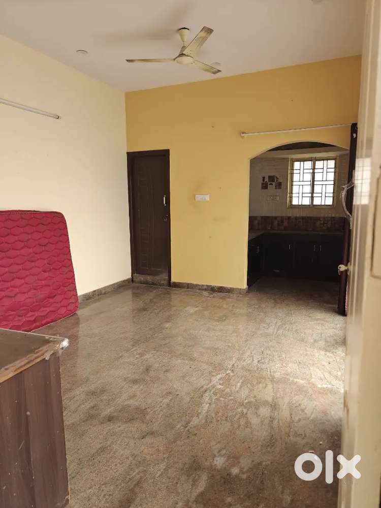 Studio flat 1RK - For Rent: Houses & Apartments - 1814572512