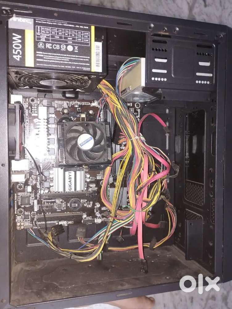 Old PC cabinet - Computers & Laptops - 1821669613