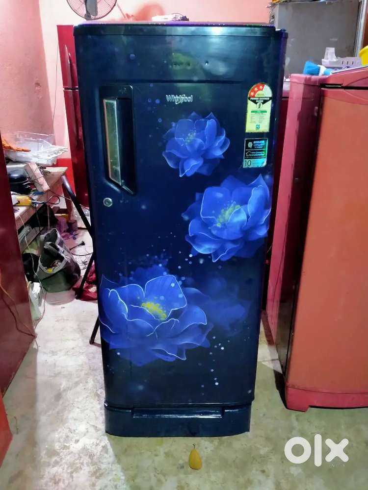 Whirlpool 200 litter single door fridge - Fridges - 1811875700