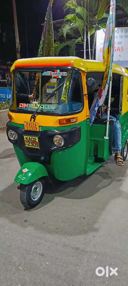 Bajaj auto rickshaw 2014 LPG Good Condition - Commercial & Other ...