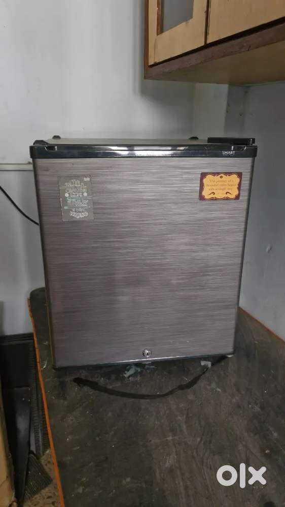 Mini Fridge - Fridges - 1803332393