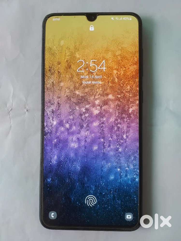 Samsung A70 for Rs.5000 only. Good condition no crack on screen ...