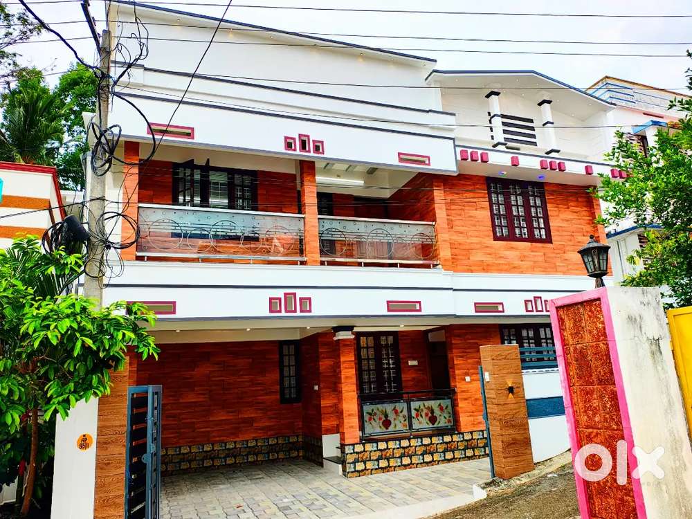 Main Road Trivandrum thachottukavu - For Sale: Houses & Apartments ...