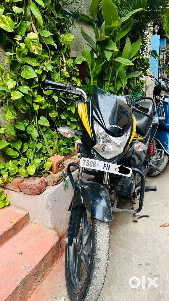 Honda CB SHINE SP - Motorcycles - 1810802347