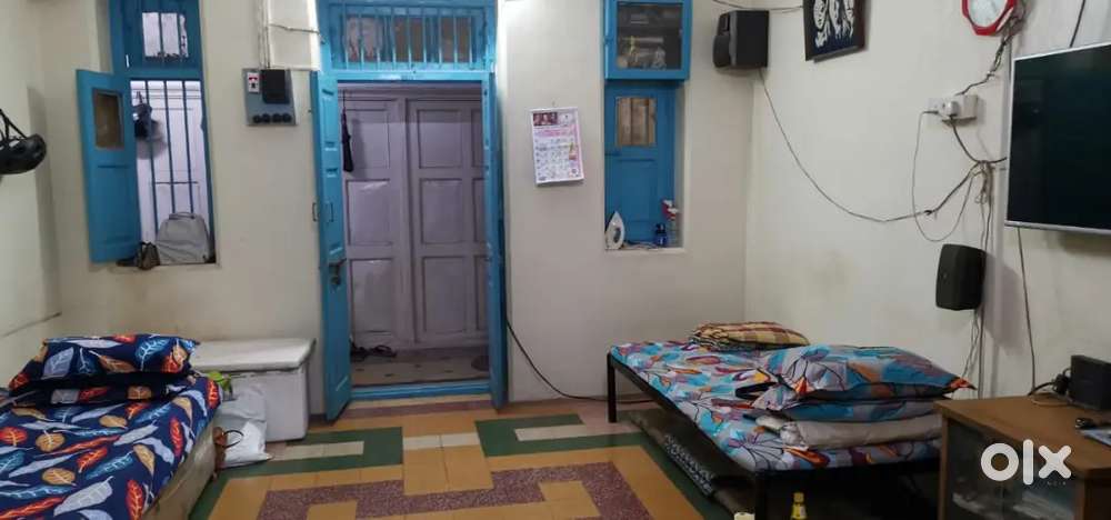Pg available at Dadar station East - PG & Guest Houses in Dadar East ...
