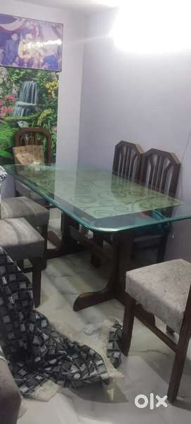Dining Table Buy Sell Used Furniture in Mayur Vihar Phase 1 OLX