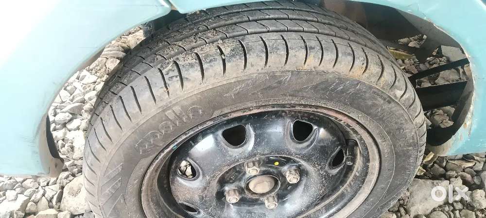 Lene bala hi sampark kare - Cars in Rangrezpura, Basoda - 1829979178
