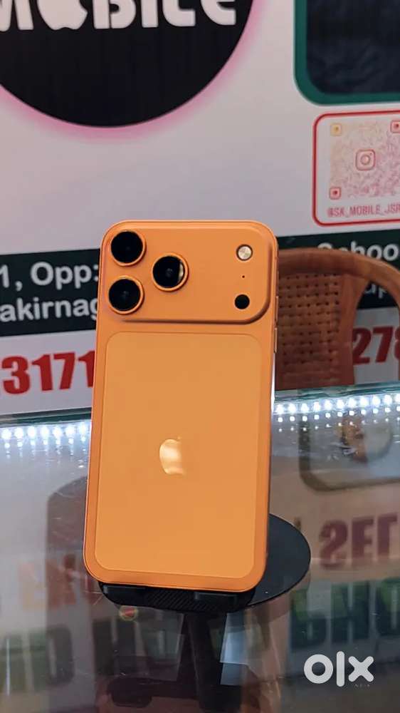 iPhone XR to 17 Pro - Mobile Phones in Mango, Jamshedpur - 1833186349