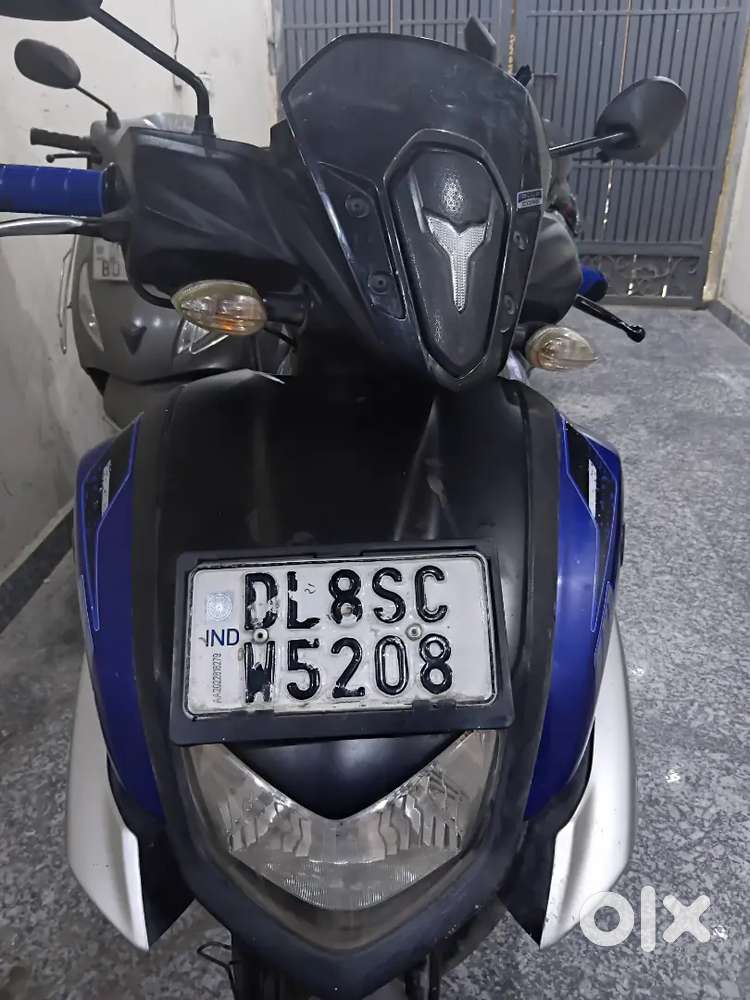 Yamaha ray zr 125 - Scooters - 1809474204
