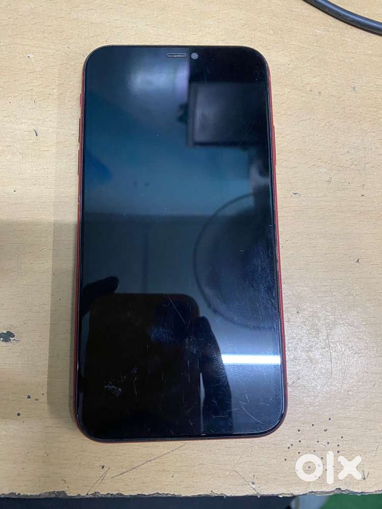 iphone 11 Red color 128 gb - Mobile Phones - 1821791349
