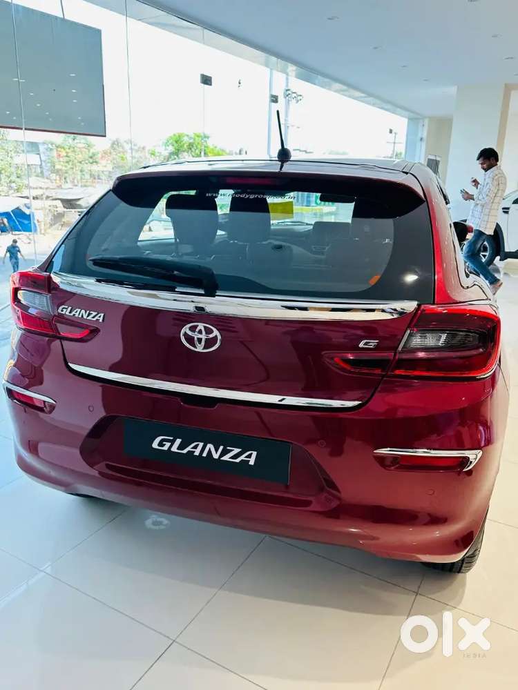 Toyota Glanza 2025 Petrol 100 Km Driven - Cars - 1804080024