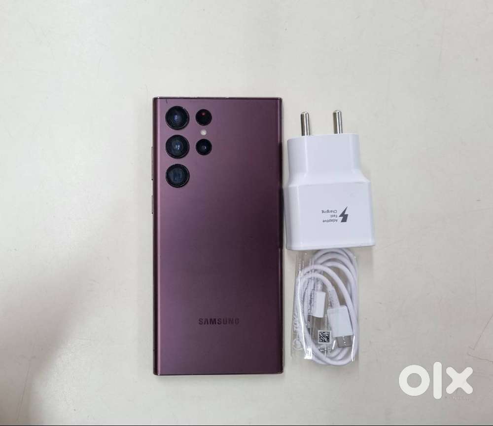 Samsung Galaxy S22 Ultra 256GB 12GB Burgundy Color Excellent Condition ...