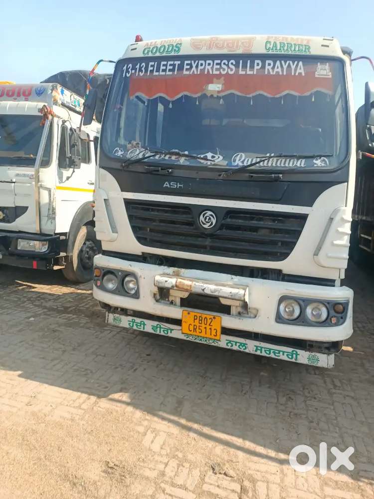 4019 trailer with 30 feet trailer - Commercial & Other Vehicles ...