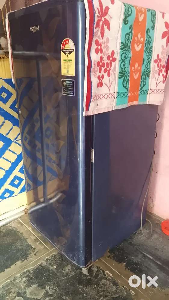 Whirl pool fridge mini without any damage - Fridges - 1794670398