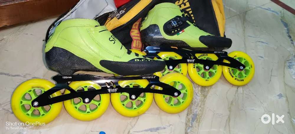 Atom Luigino Inline Battle Four Wheels Skates with Bag - Sports ...