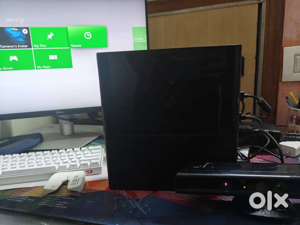 XBOX 360 E 4GB MODEL WITH KINECT SENSOR - Games & Entertainment ...