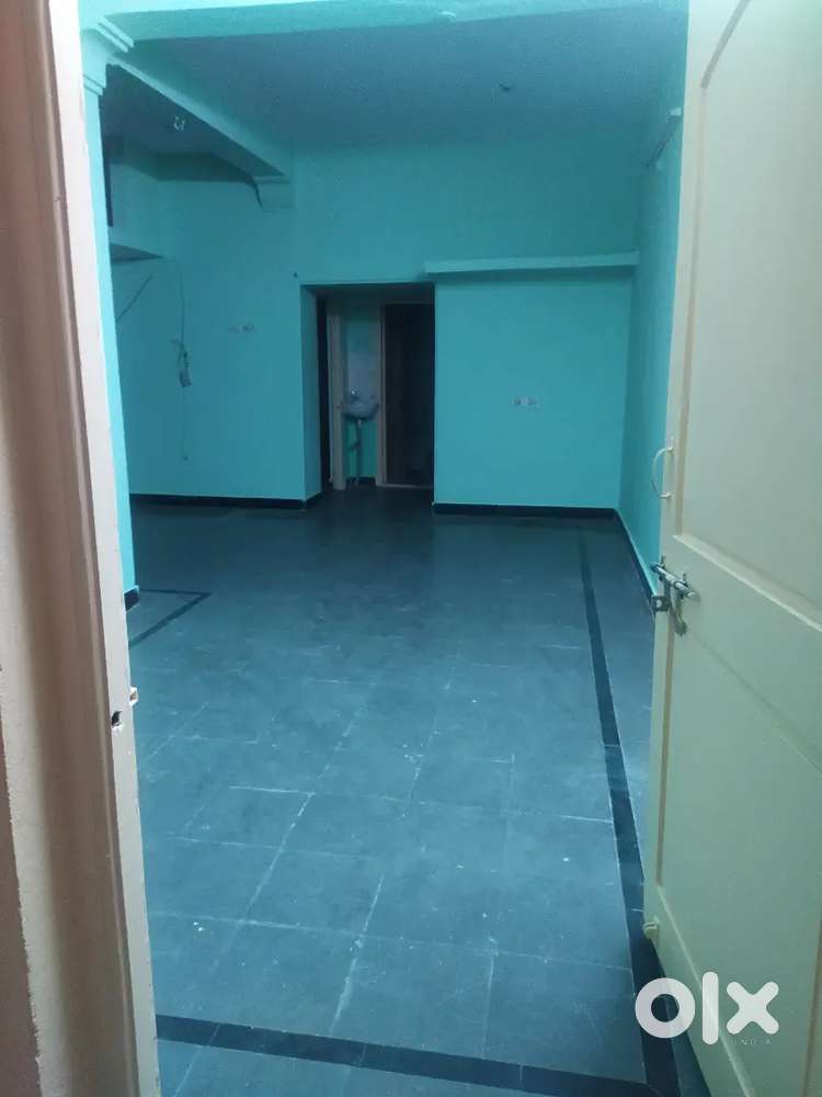Sharing room - For Rent: Houses & Apartments - 1799002510