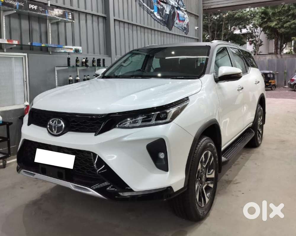 Toyota Legender 4X2 AT 2023 - Cars - 1815074239