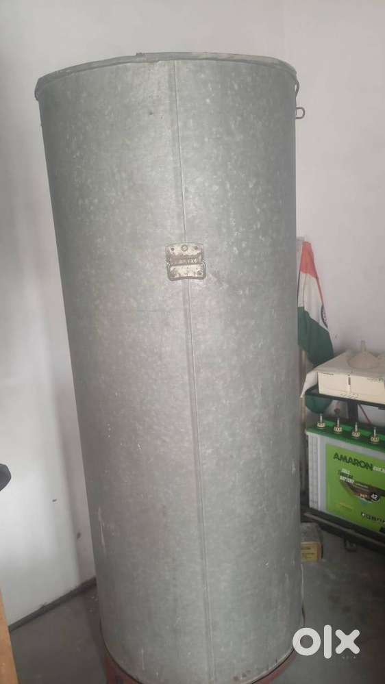 Wheat storage Tank storage with iron made stand capacity of 3500 KG ...