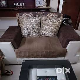 Old Sofa in Panchkula Free classifieds in Panchkula OLX