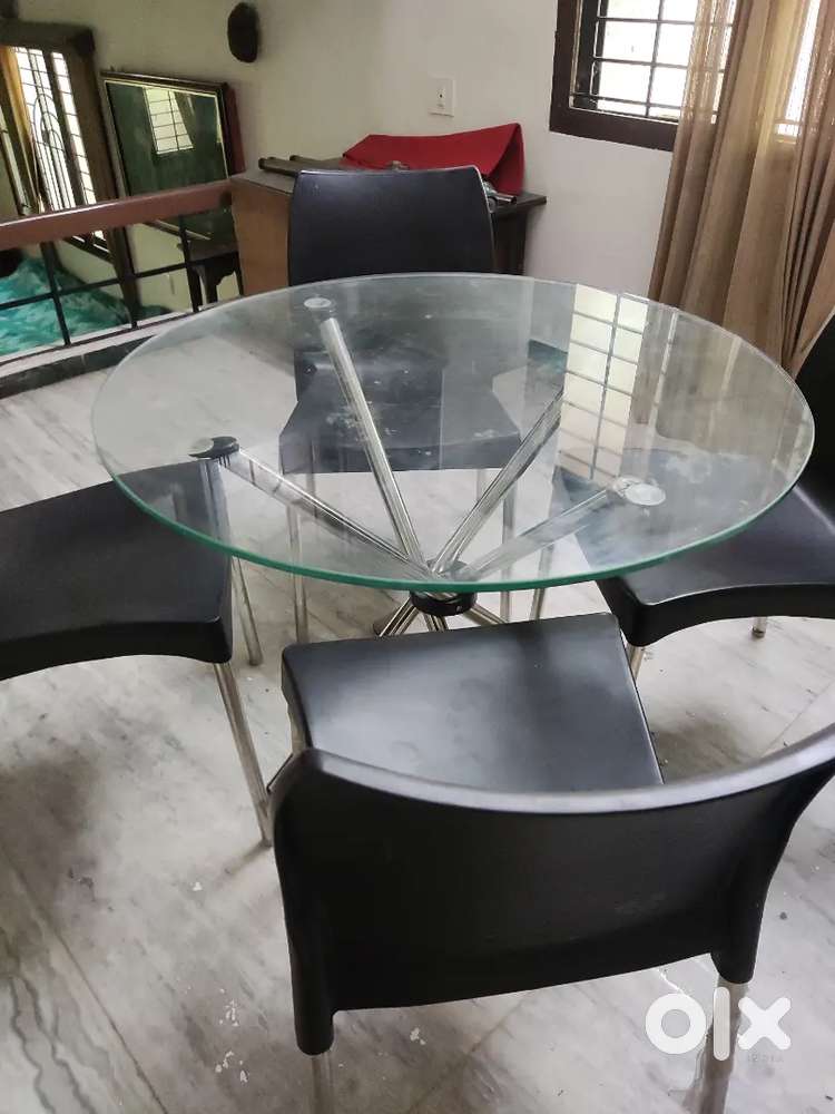 Dining Table - Used Sofa & Dining for sale in Chennai | OLX