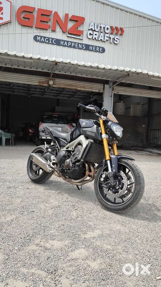 Yamaha MT-09 crossplane engine neatly maintained - Motorcycles - 1800910385