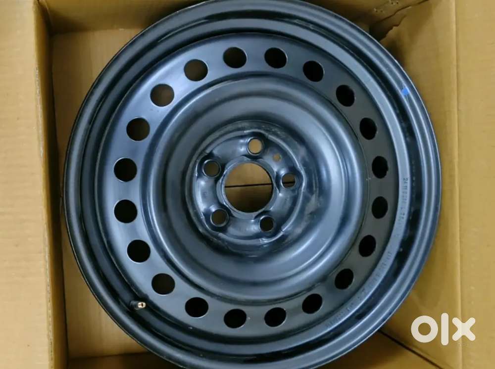18 Steel Rim Brand new Mahindra Thar Roxx - Spare Parts - 1800350341